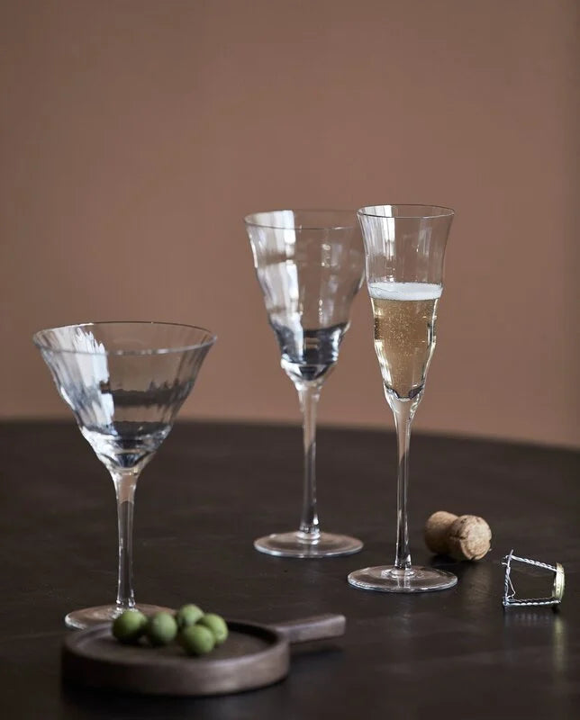 Rill Champagneglass – Alabaster Studio